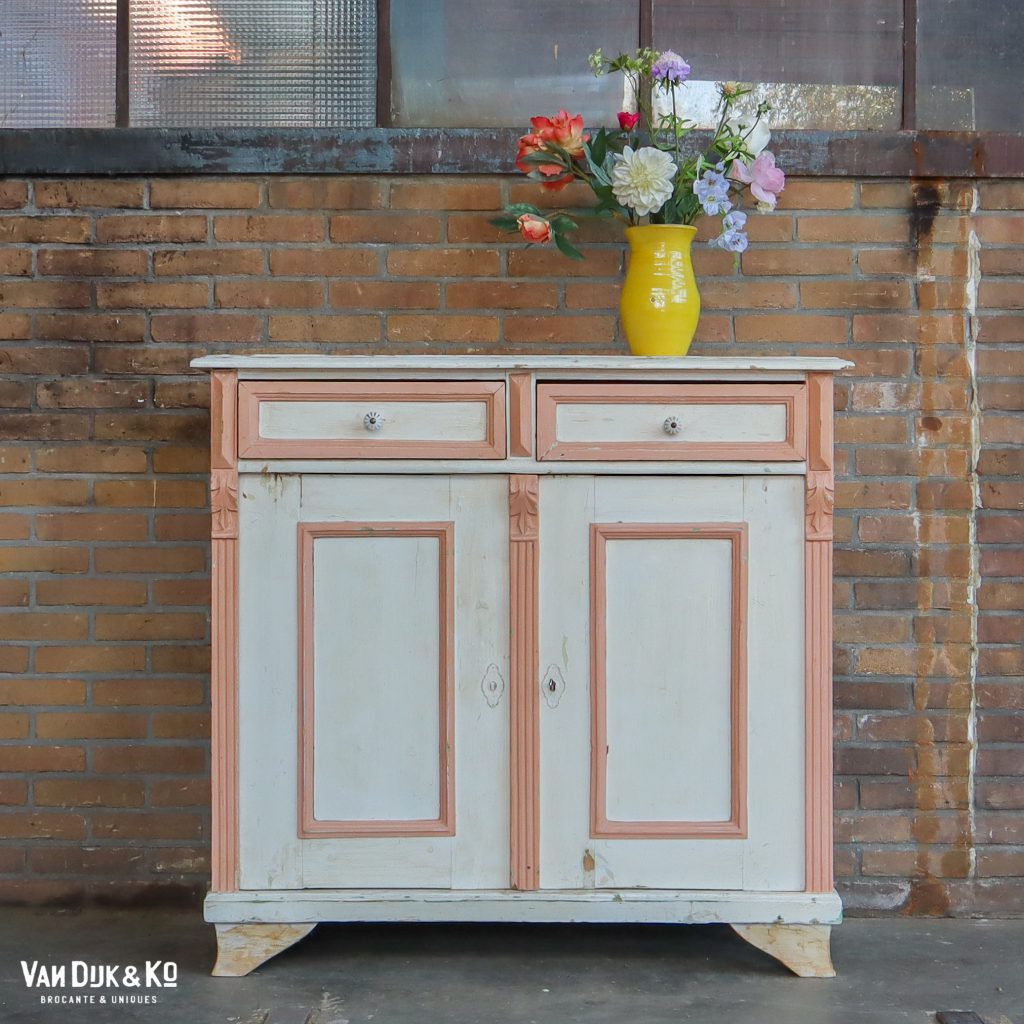 Brocante commode » Van Dijk & Ko